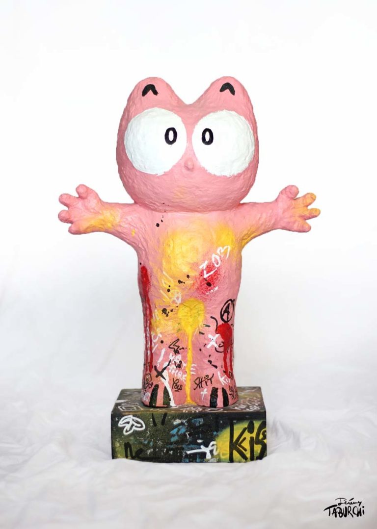Sculpture du Chat Rose façon street-art | La Galerie d'Art de Taburchi